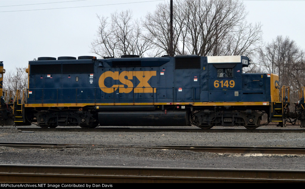 CSX GP40-2 6149 on C964-13